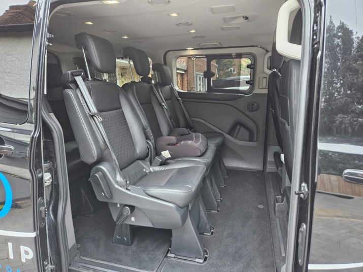 Taxi Man Ipswich Airport and Seaport Specialists - Taxi Man Ipswich