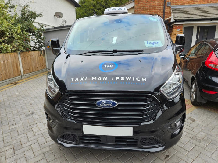 Taxi Man Ipswich Airport and Seaport Specialists - Taxi Man Ipswich